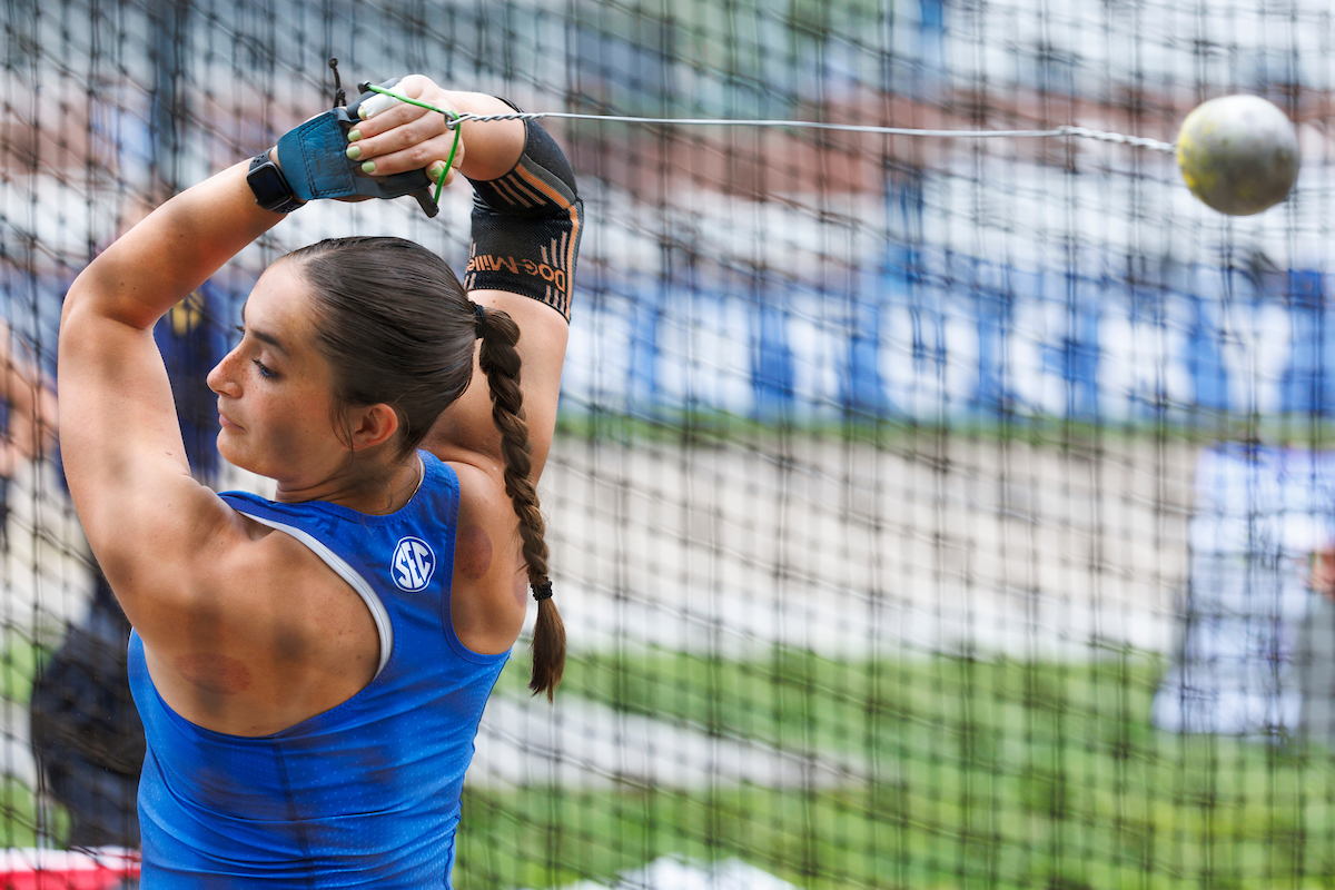 Jim Green Invitational Friday Photo Gallery – UK Athletics