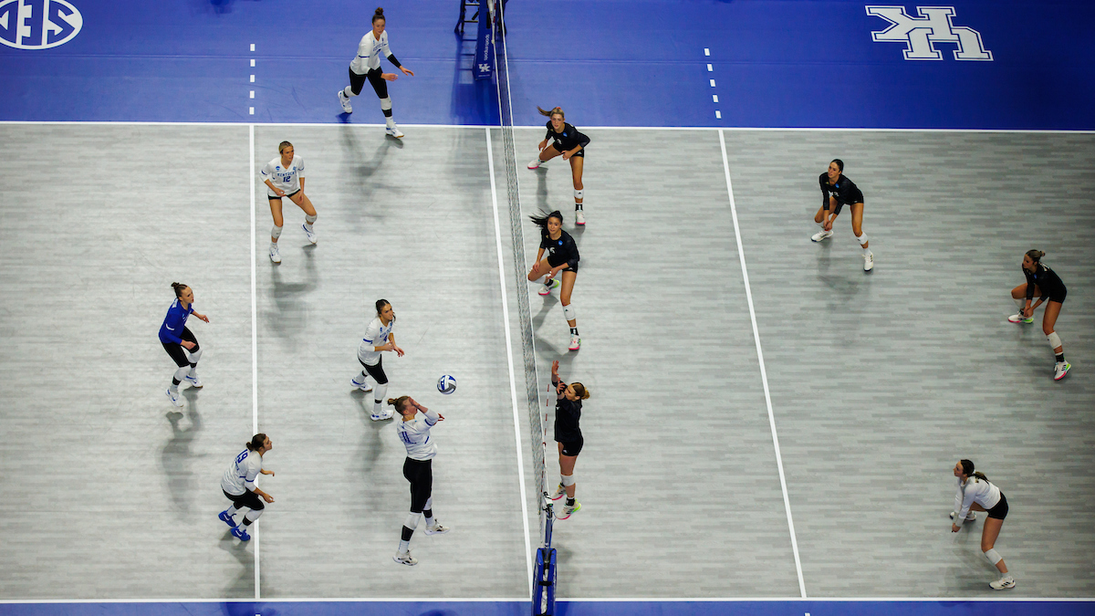 Kentucky-Wofford Volleyball Photo Gallery – UK Athletics