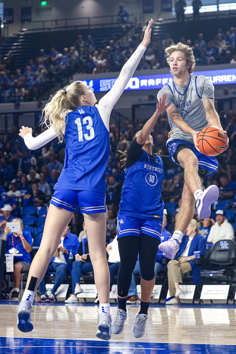 Blue-White Basketball Photo Gallery – UK Athletics
