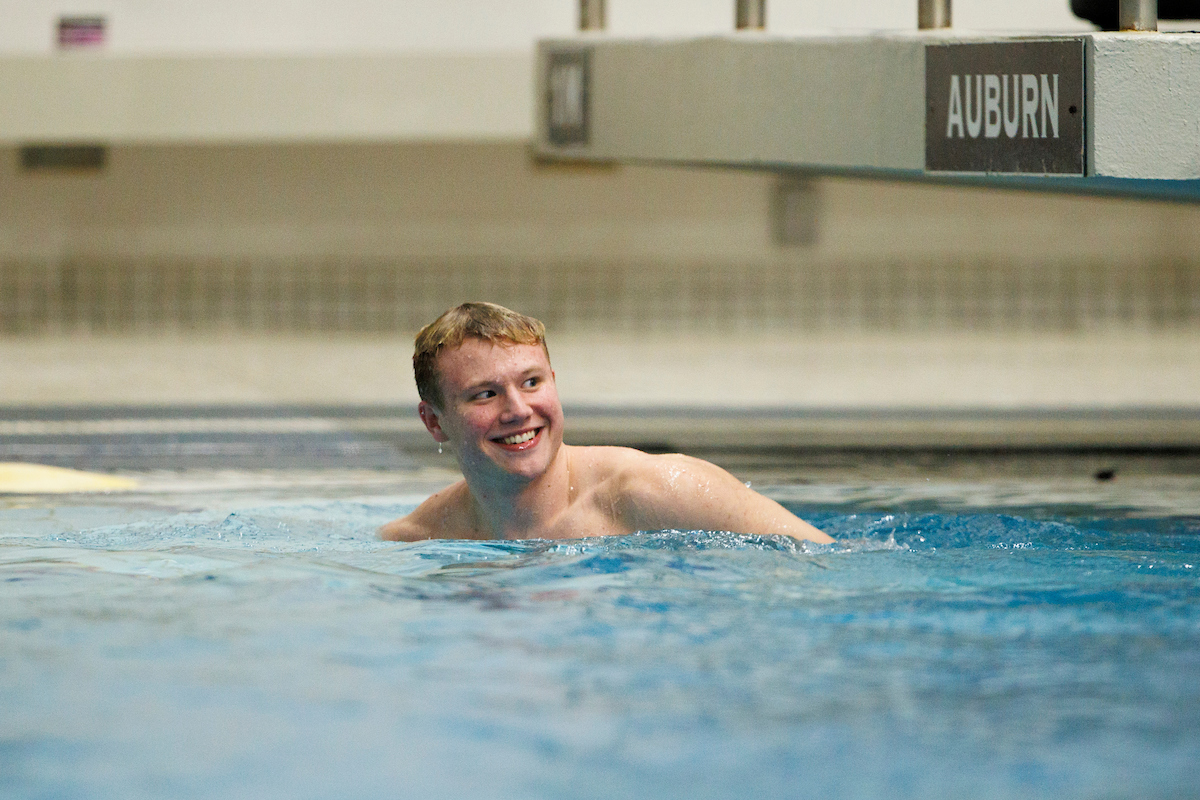 SEC Swimming & Diving Monday Photo Gallery – UK Athletics