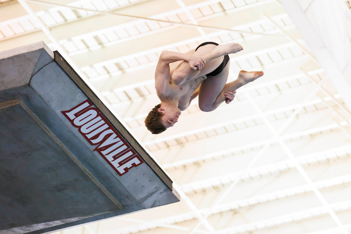 Swimming & Diving First Chance Meet Photo Gallery – UK Athletics