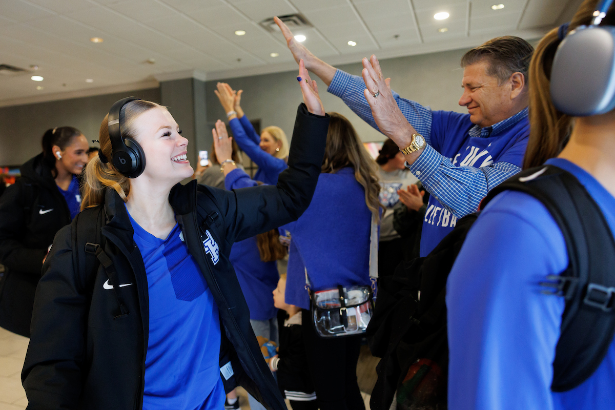 Kentucky-Texas A&M NCAA Volleyball Photo Gallery – UK Athletics