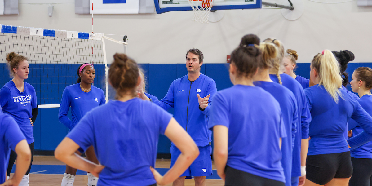 Volleyball Practice Photo Gallery (Aug. 14) – UK Athletics