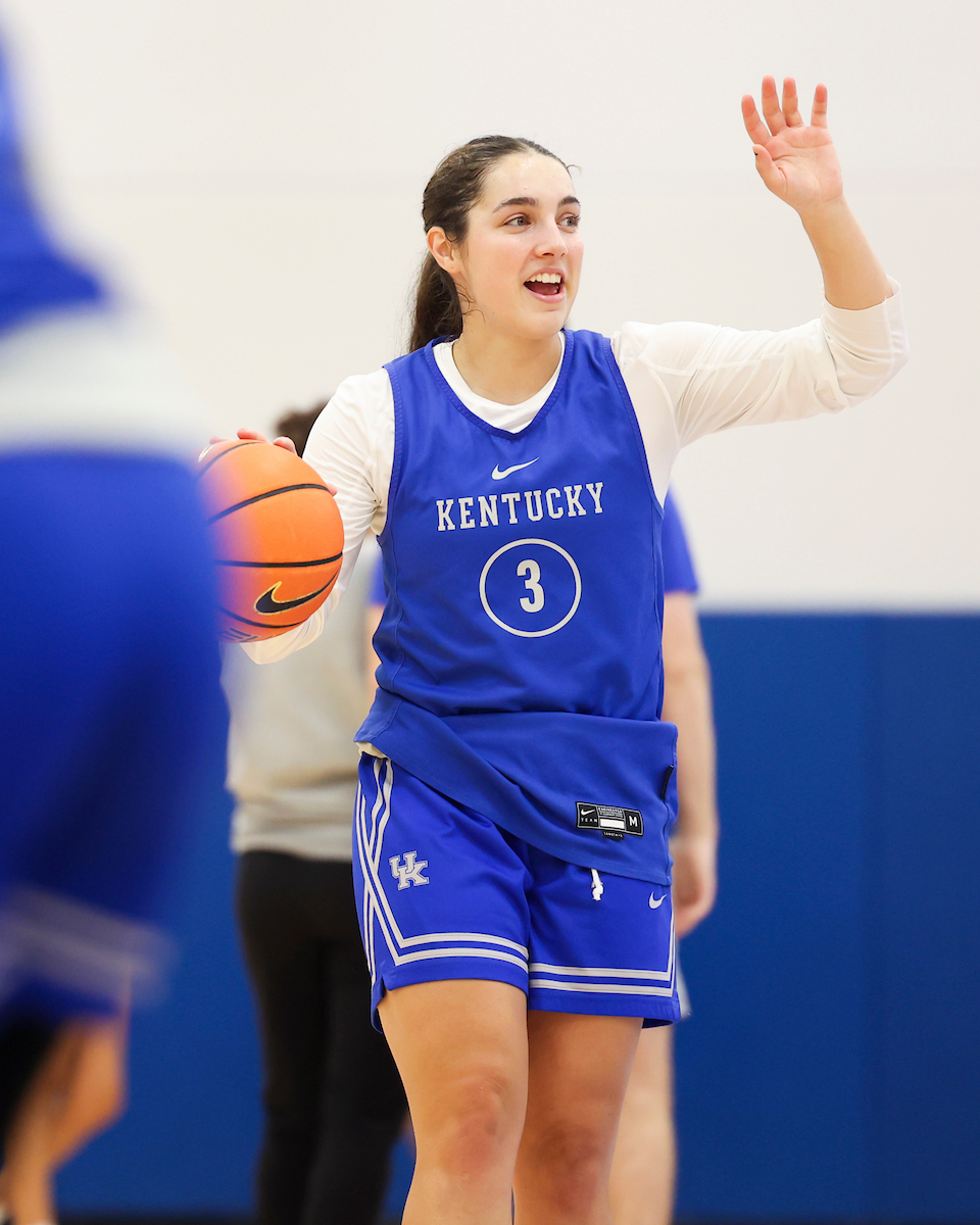 Women’s Basketball Practice Photo Gallery (Oct. 3) – UK Athletics