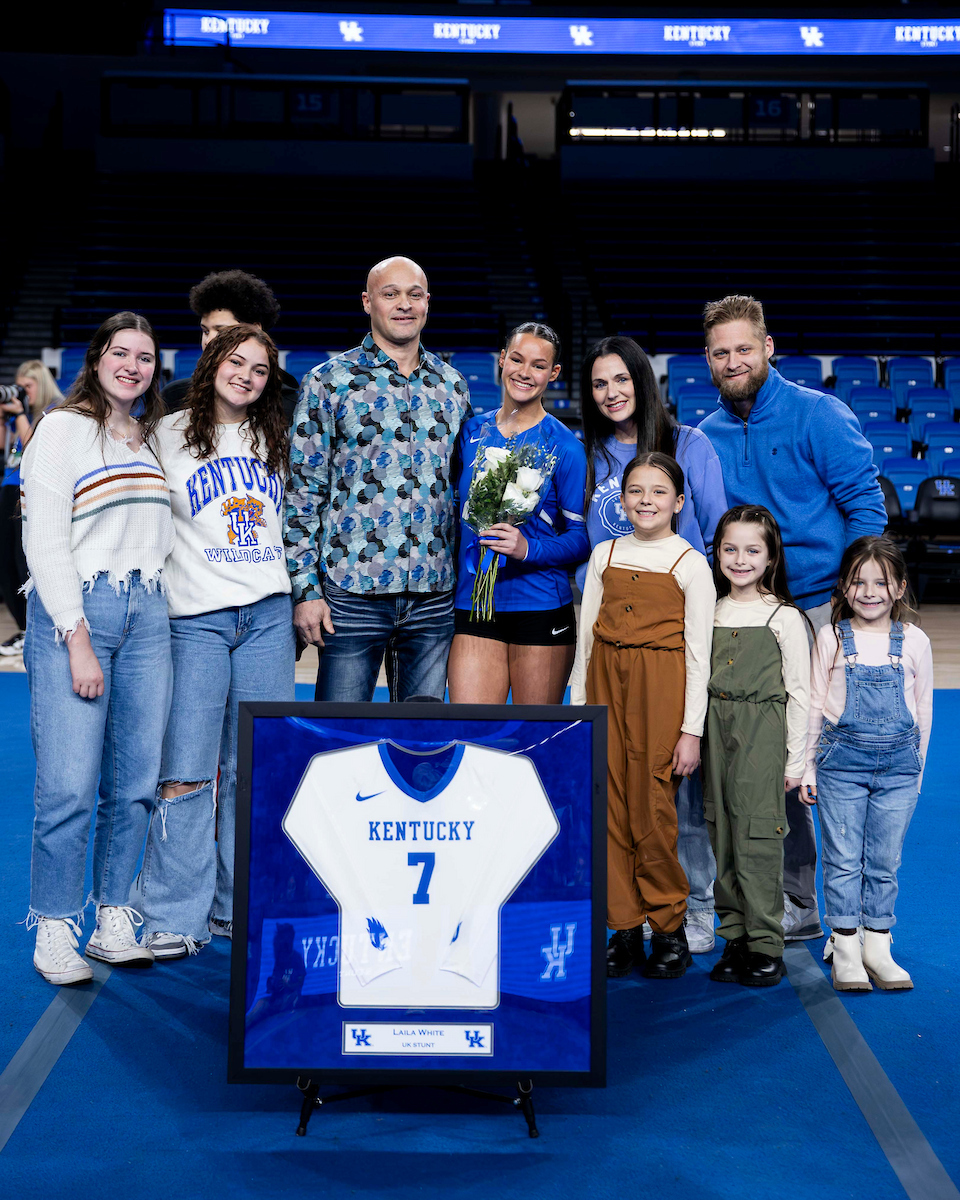 Kentucky Friday STUNT Photo Gallery – UK Athletics