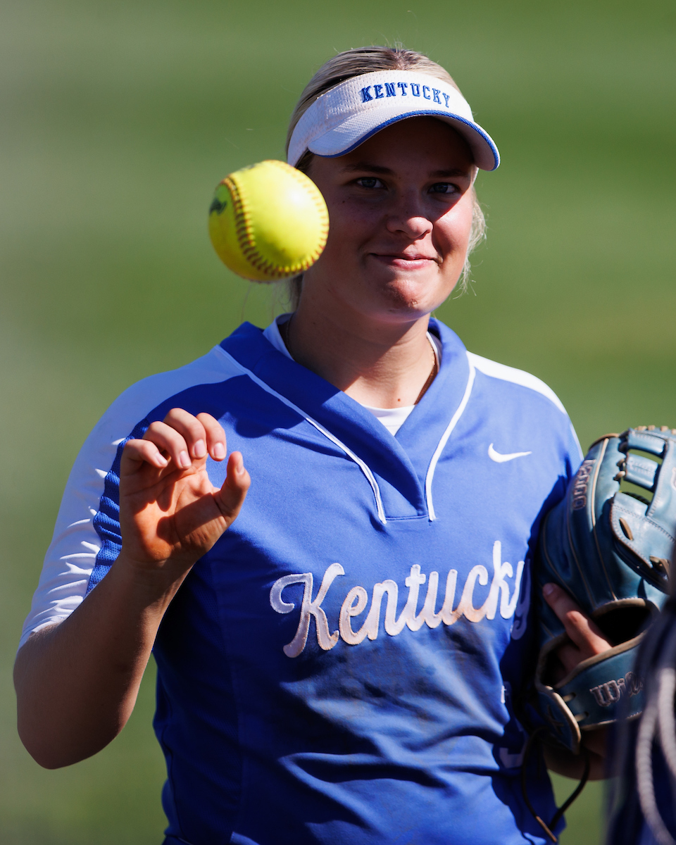 Kentucky-Lipscomb Fall Softball Photo Gallery – UK Athletics