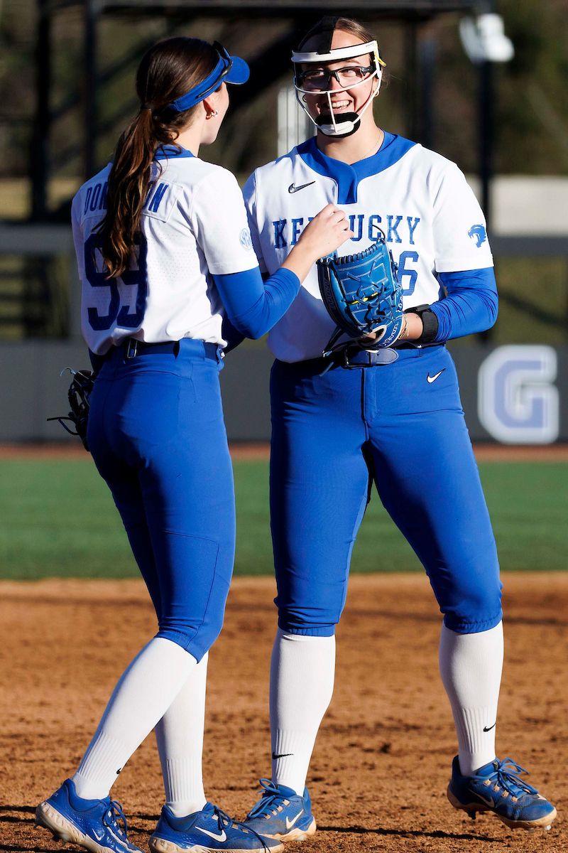 Kentucky-Michigan State Softball Photo Gallery – UK Athletics