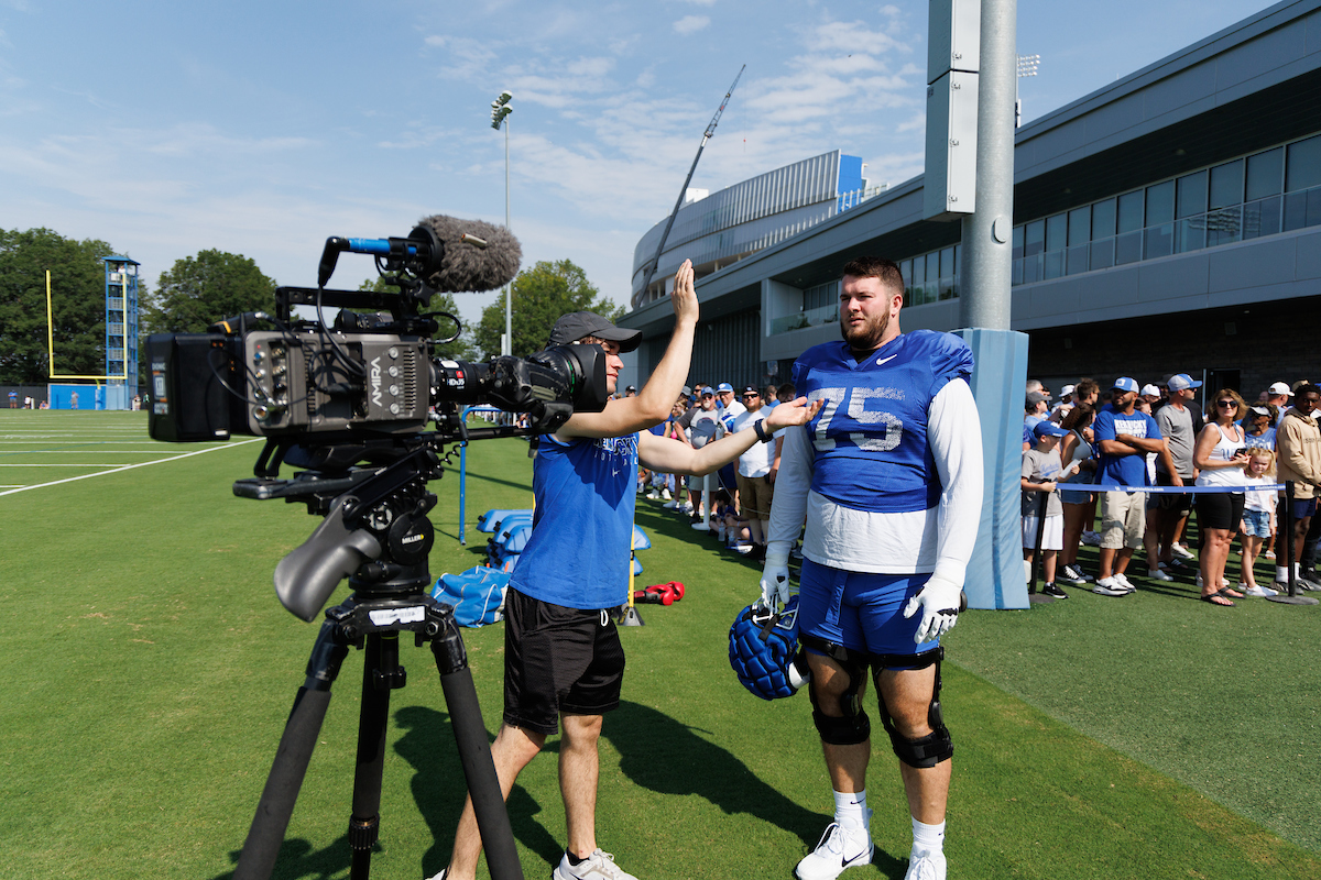 Football Fan Day Photo Gallery – UK Athletics