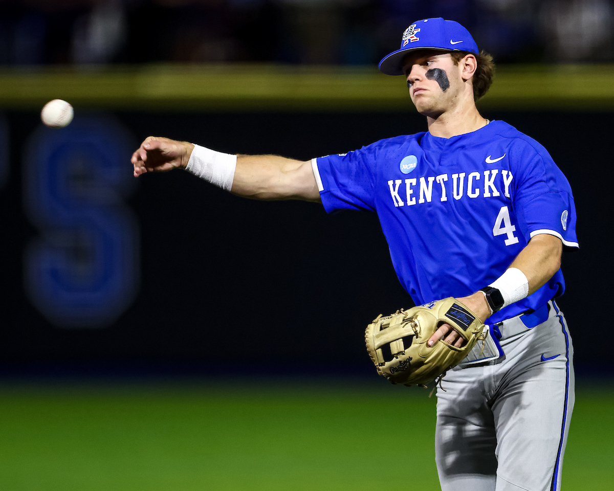 Kentucky-Oregon State Sunday Baseball Super Regional Photo Gallery – UK ...
