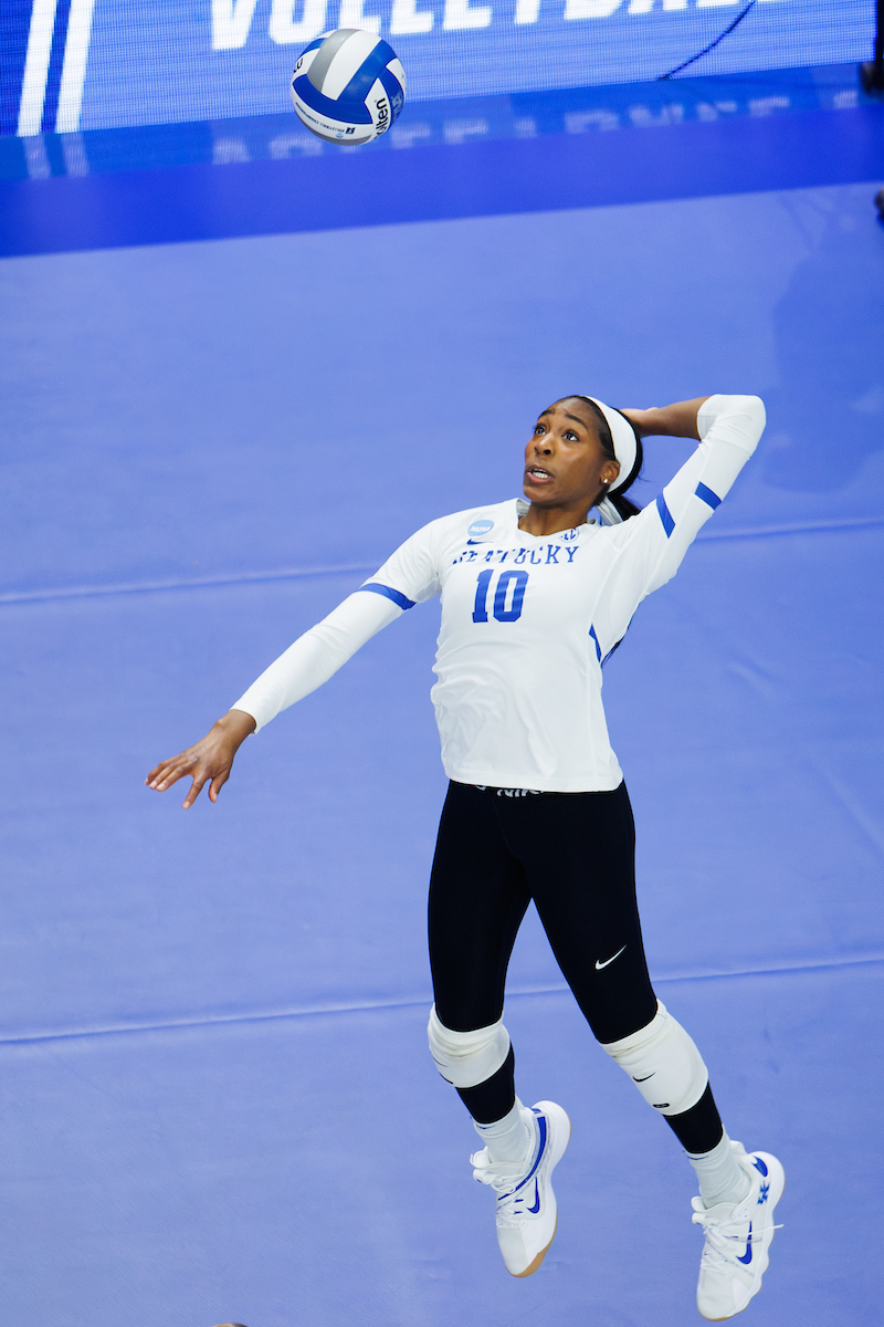 Kentucky-Wofford Volleyball Photo Gallery – UK Athletics