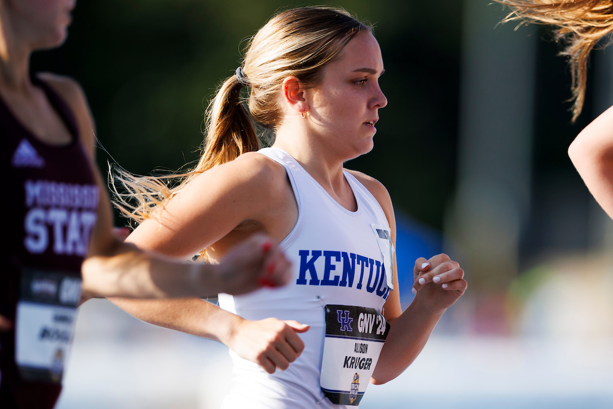 SEC Outdoor Track & Field Friday Photo Gallery – UK Athletics