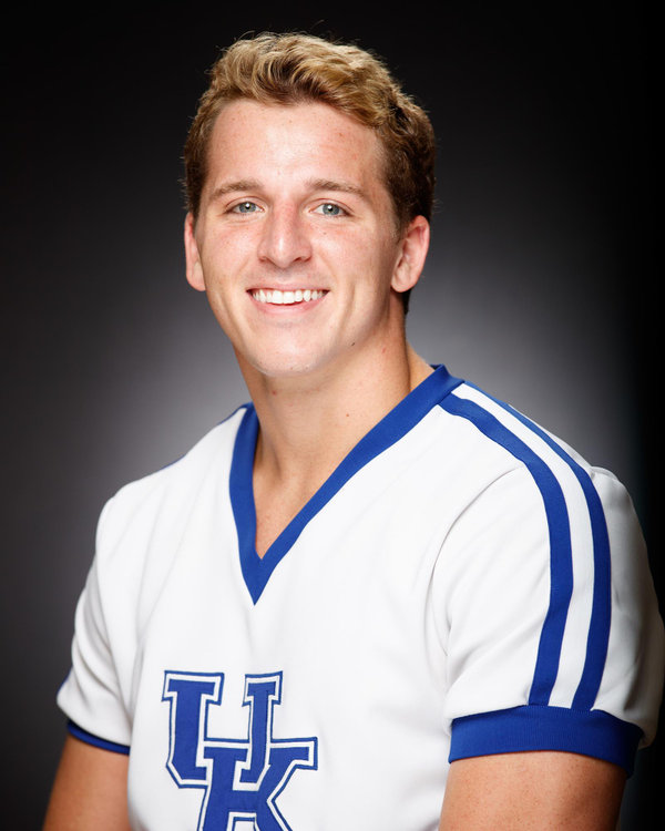 Cheerleading Roster 2021-22 – UK Athletics