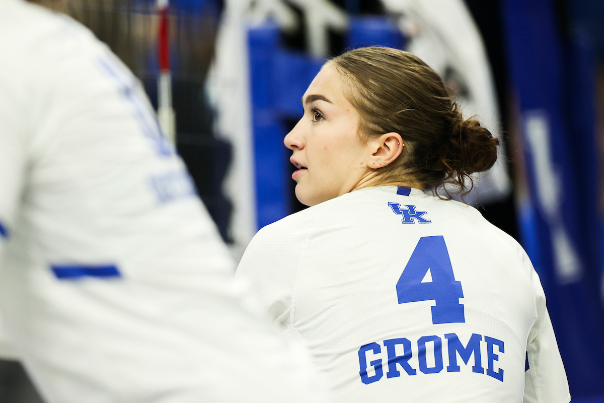 Kentucky-Ole Miss Volleyball Photo Gallery – UK Athletics