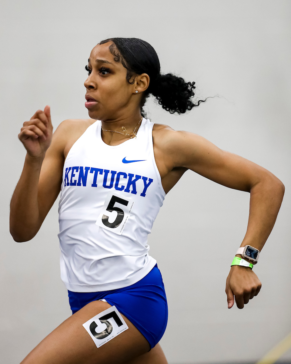 McCravy Invitational Friday Photo Gallery – UK Athletics