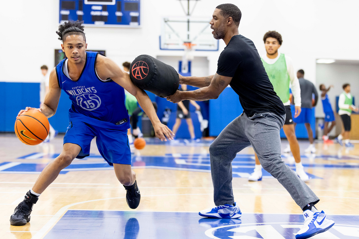 Men’s Basketball Practice Photo Gallery (Oct. 1) – UK Athletics