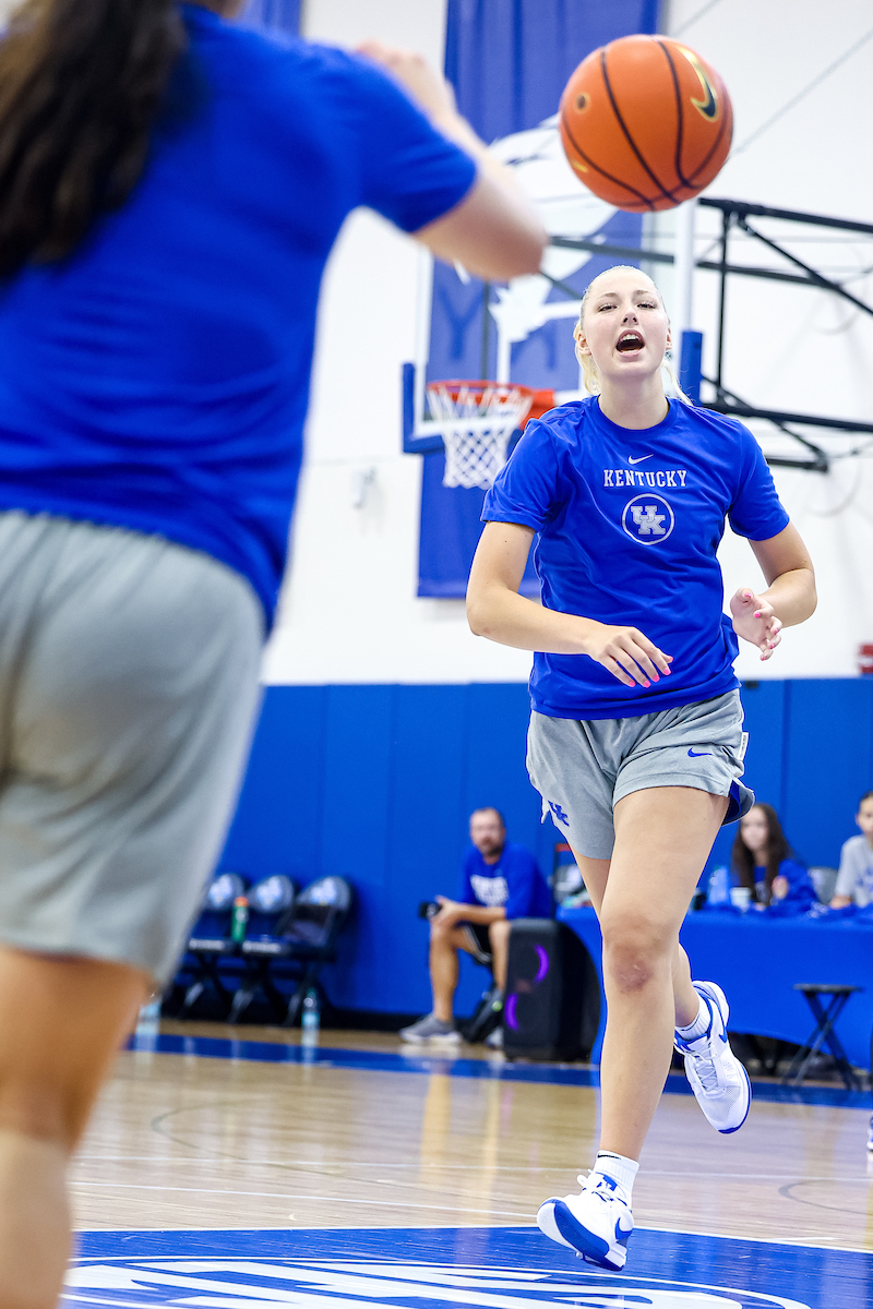Women’s Basketball Practice Photo Gallery – UK Athletics