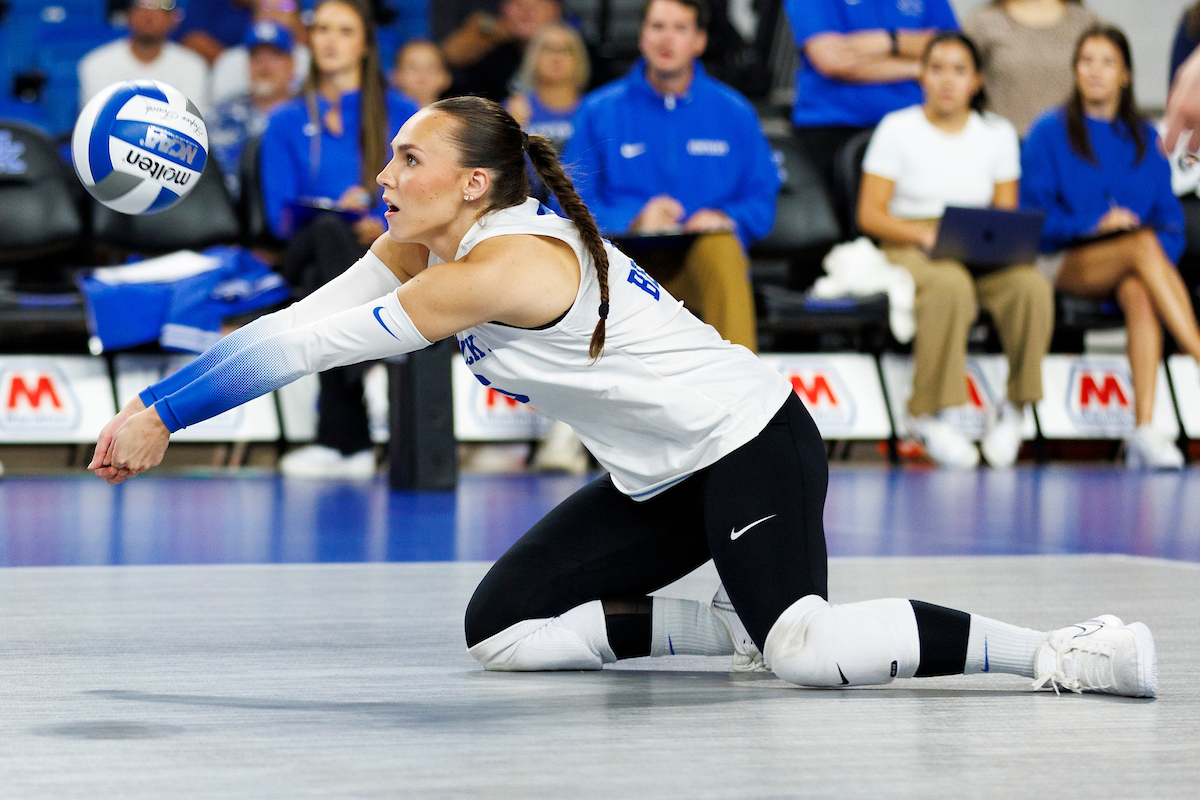 Kentucky-Morehead State Volleyball Photo Gallery – UK Athletics