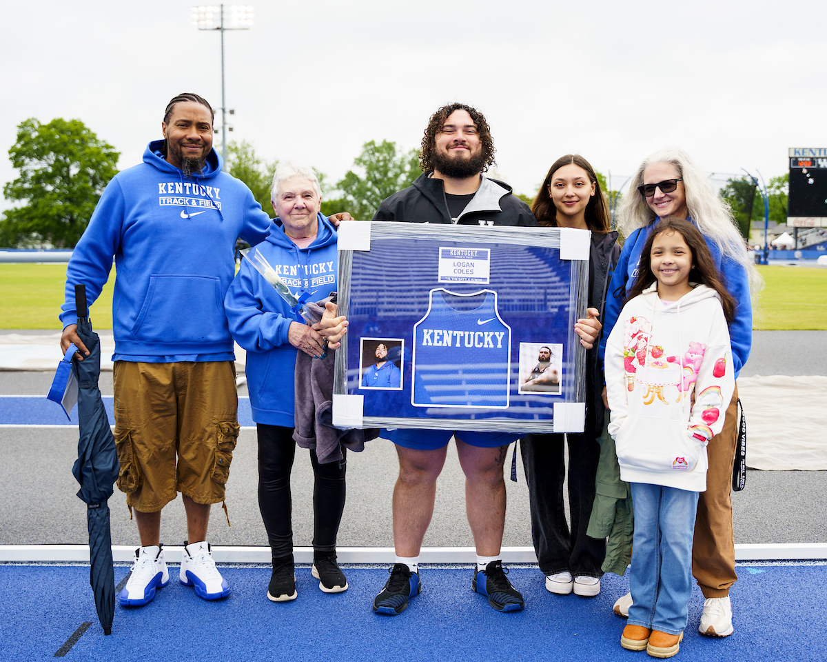 Jim Green Invite Day 2 Photo Gallery – UK Athletics