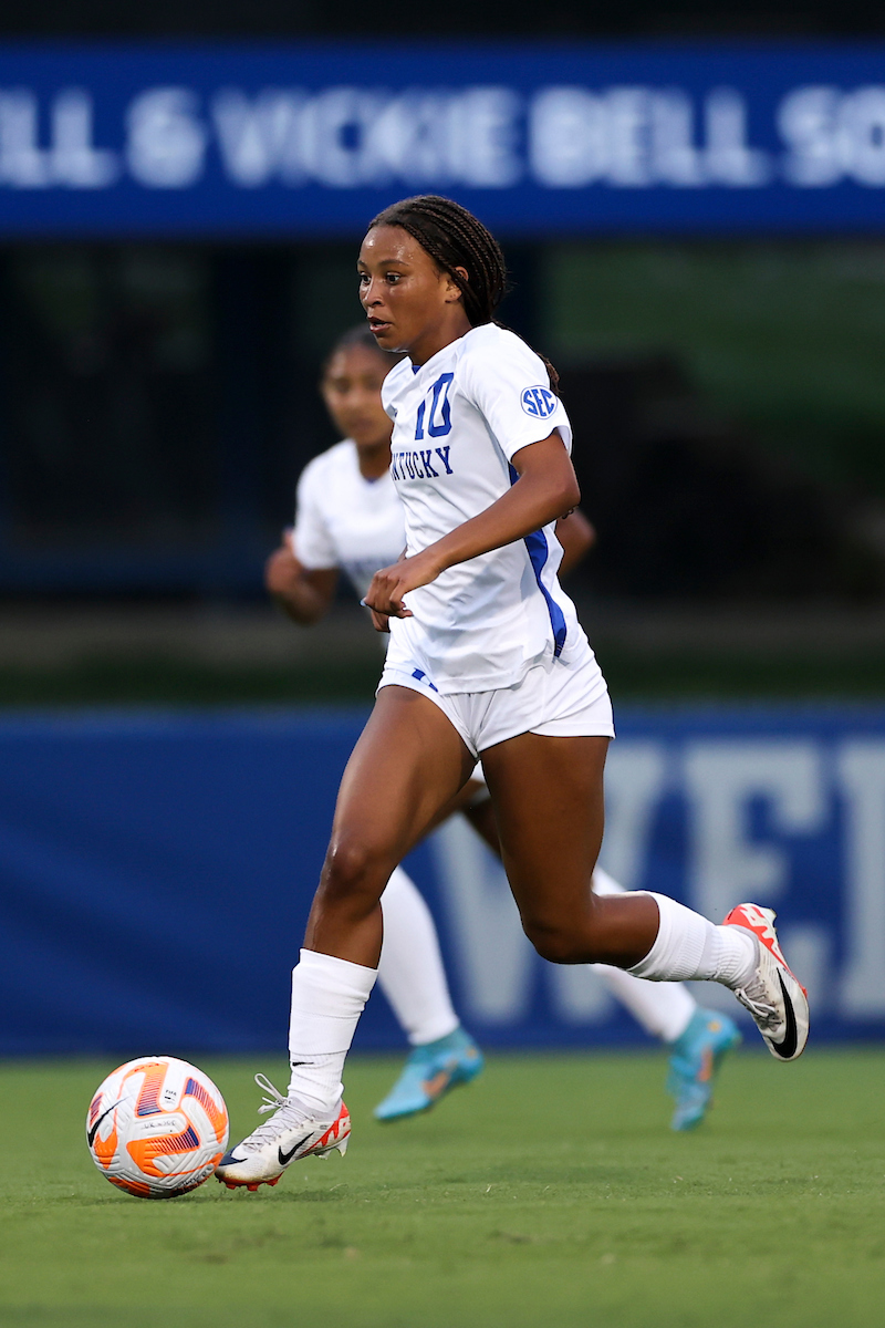 Kentucky-Eastern Kentucky WSOC Photo Gallery – UK Athletics