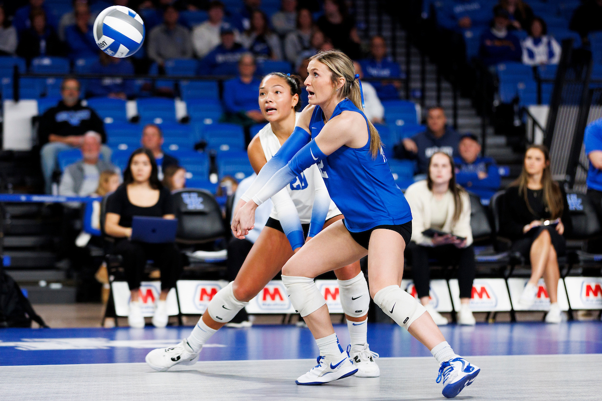 Kentucky-Mississippi State Volleyball Photo Gallery – UK Athletics