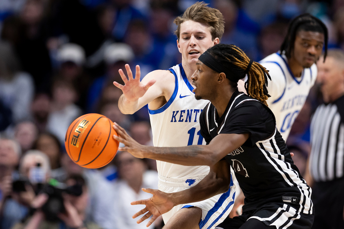 Kentucky-Brown Men’s Basketball Photo Gallery – UK Athletics