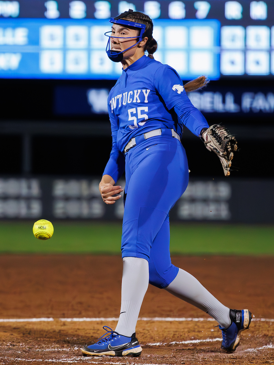 Kentucky-Louisville Fall Softball Photo Gallery – UK Athletics