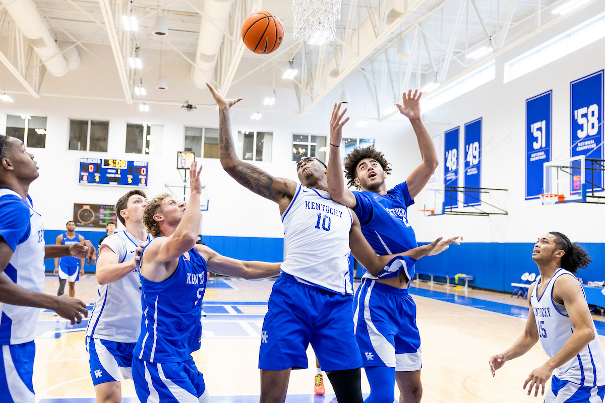 Men’s Basketball Practice Photo Gallery (Aug. 7) – UK Athletics