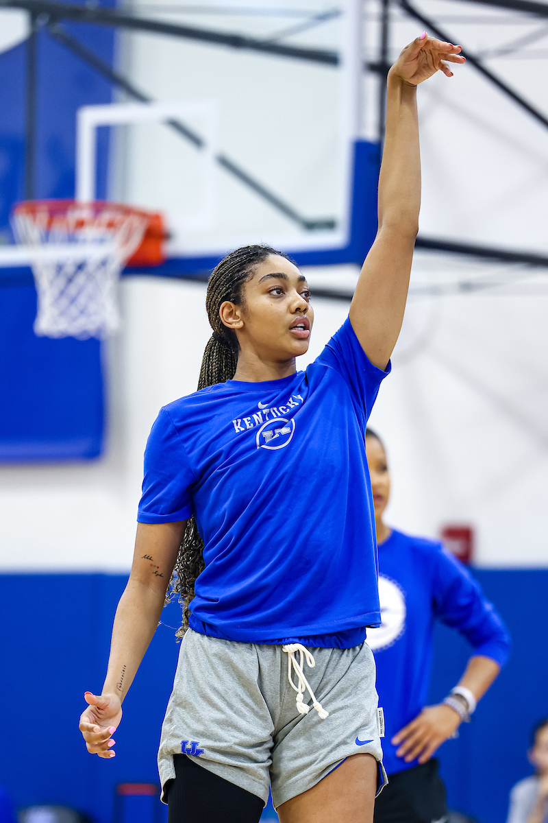 Women’s Basketball Practice Photo Gallery – UK Athletics