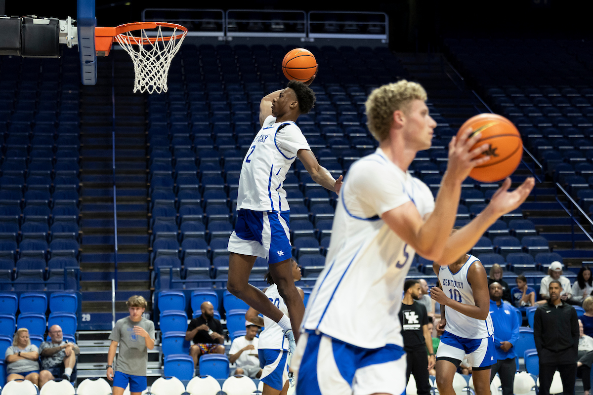 Kentucky-LaFamilia Men’s Basketball Practice in Rupp Arena Photo ...
