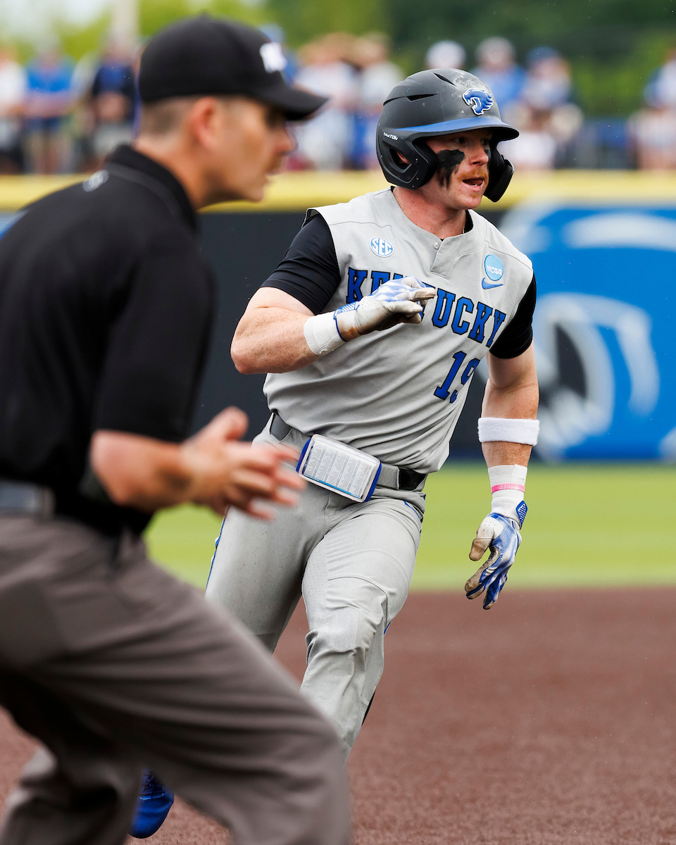 Kentucky-Illinois NCAA Baseball Photo Gallery – UK Athletics