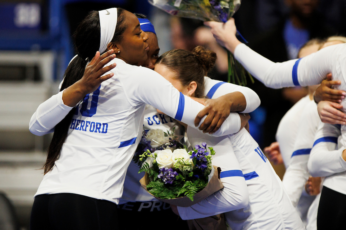 Kentucky-Florida Volleyball Photo Gallery – UK Athletics