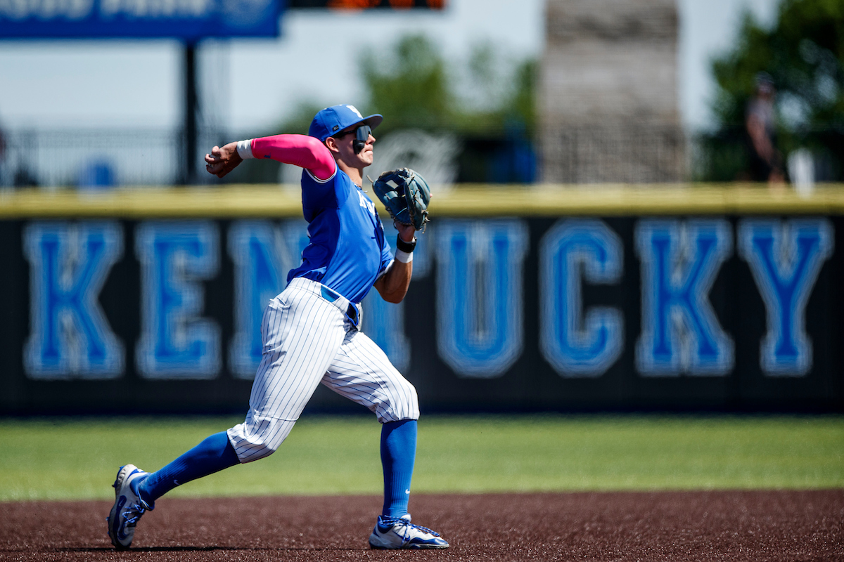 Kentucky-Oklahoma Sunday Baseball Photo Gallery – UK Athletics