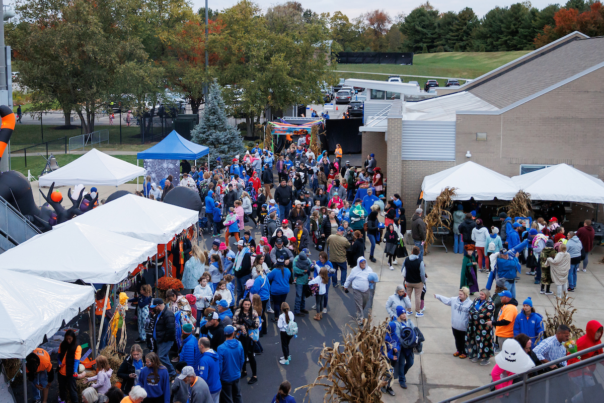 Big Blue Boo Softball Photo Gallery – UK Athletics
