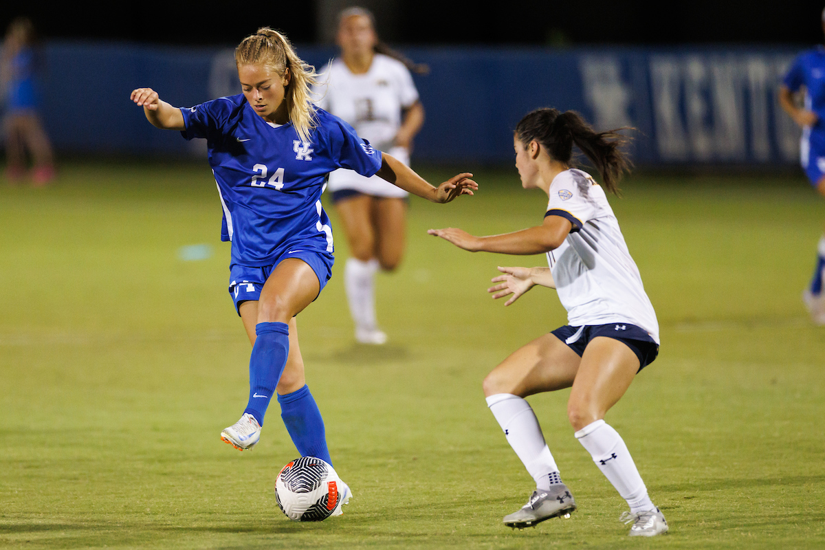 Kentucky-Kent State Women’s Soccer Photo Gallery – UK Athletics