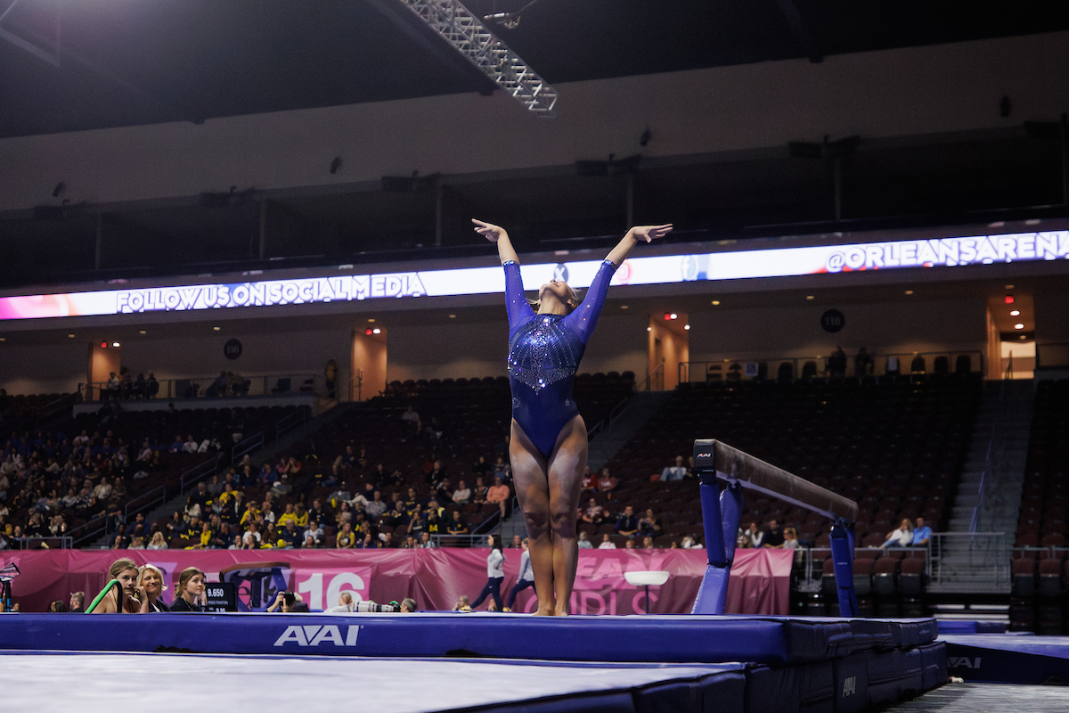 Mean Girls Super 16 Gymnastics Photo Gallery – UK Athletics