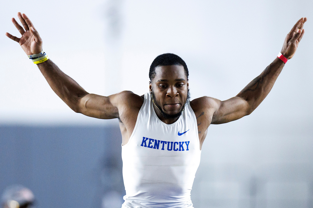 Kentucky-Louisville Track & Field Photo Gallery – UK Athletics