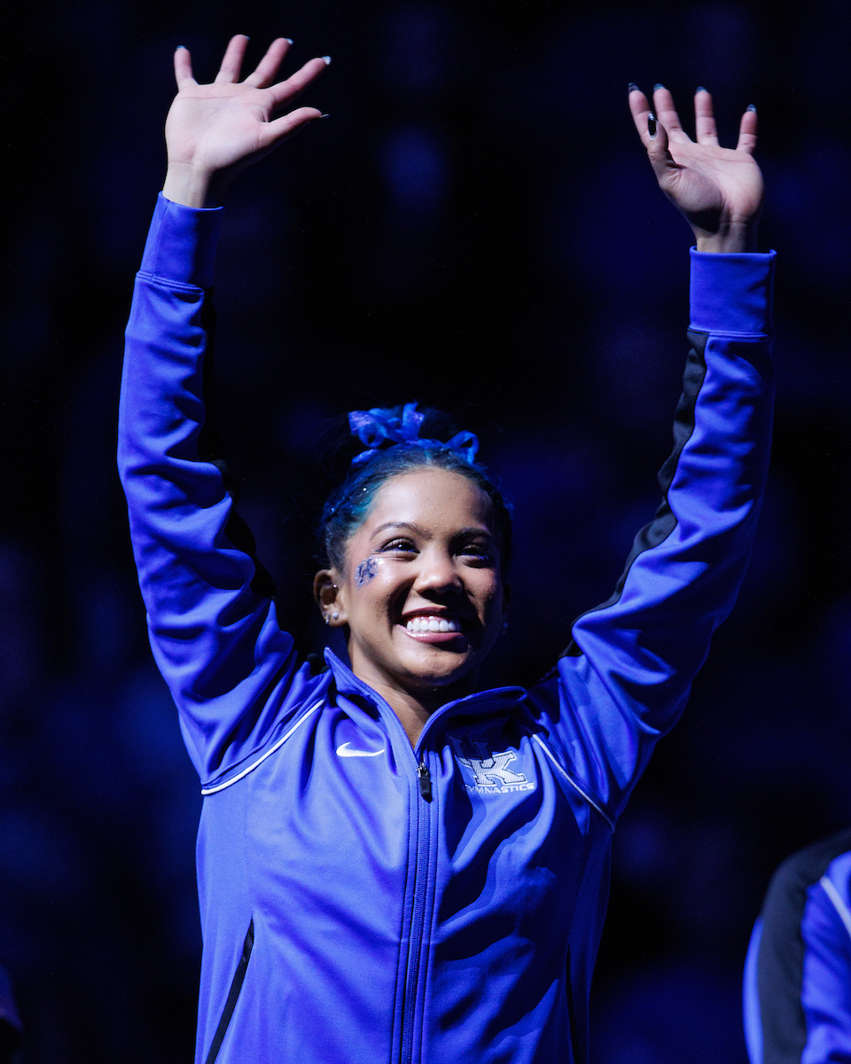 Gymnastics Blue-White Meet Photo Gallery – UK Athletics