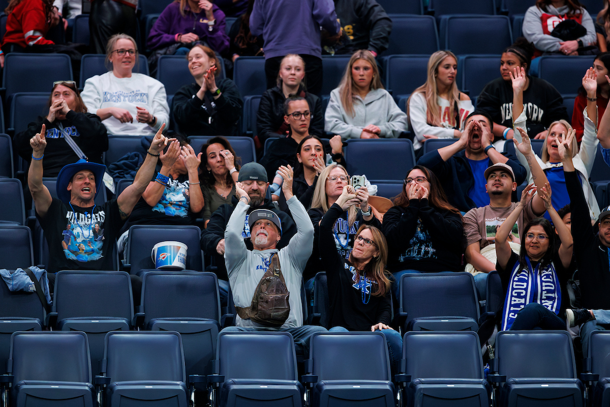 Gymnastics Sprouts Farmers Market Collegiate Quad Photo Gallery – UK ...