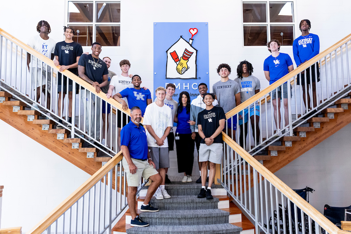 Men’s Basketball Northern Kentucky Camp, RMHC Visit Photo Gallery – UK ...