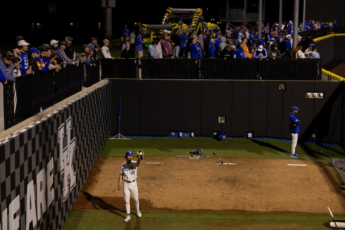 Kentucky-Tennessee Friday Baseball Photo Gallery – UK Athletics