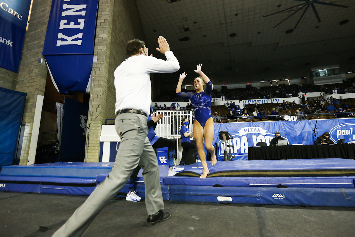 Kentucky-Alabama GYM Photo Gallery – UK Athletics