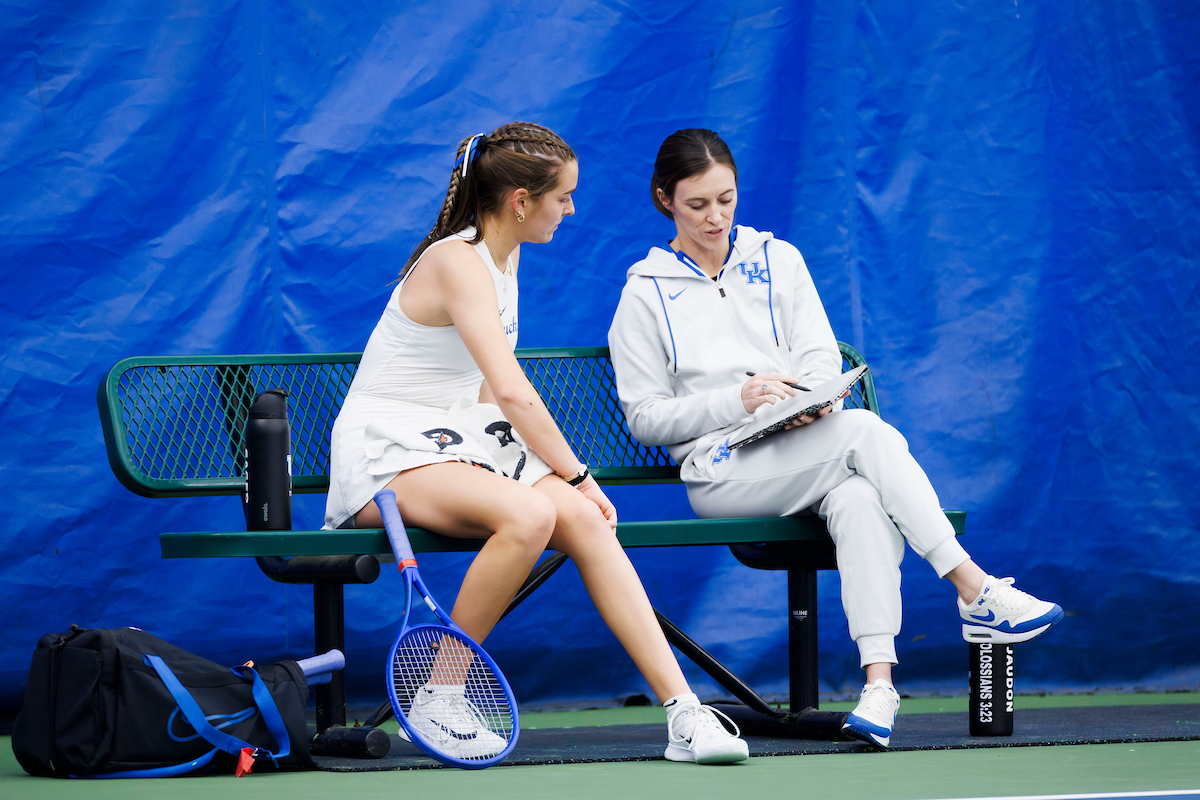 Kentucky-EKU Women’s Tennis Photo Gallery – UK Athletics