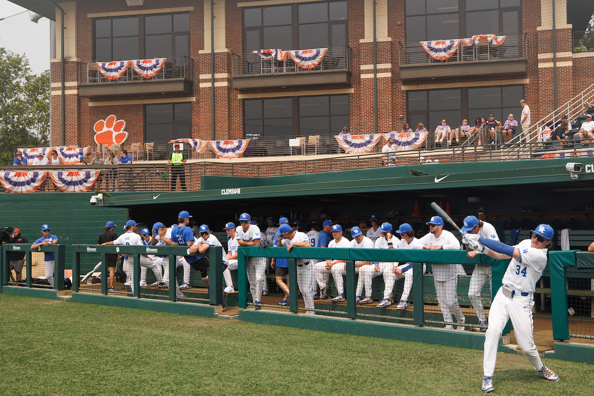 Kentucky-USC Upstate NCAA Baseball Photo Gallery – UK Athletics