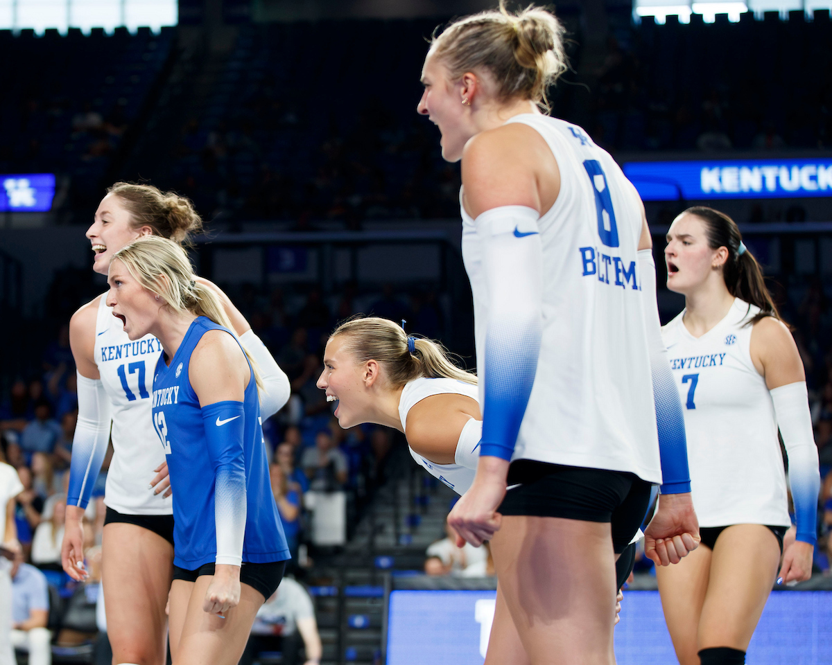 Kentucky-SMU Volleyball Photo Gallery – UK Athletics