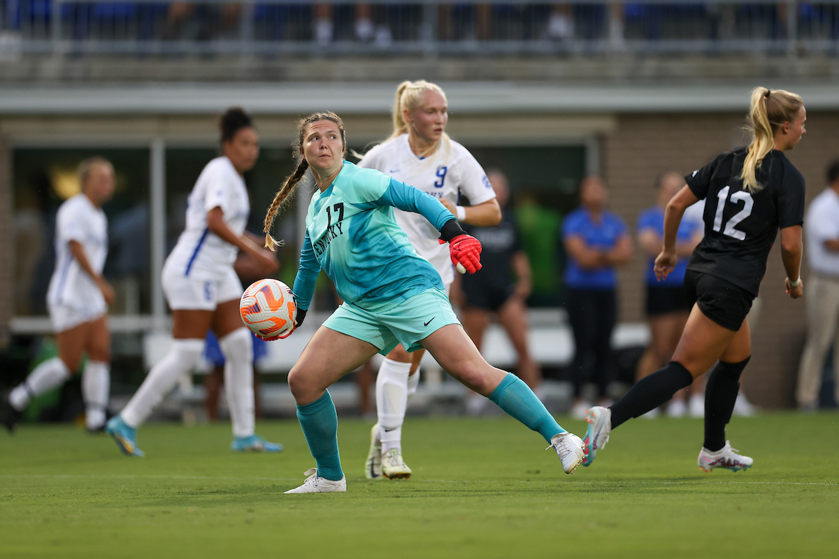 Kentucky-Eastern Kentucky WSOC Photo Gallery – UK Athletics