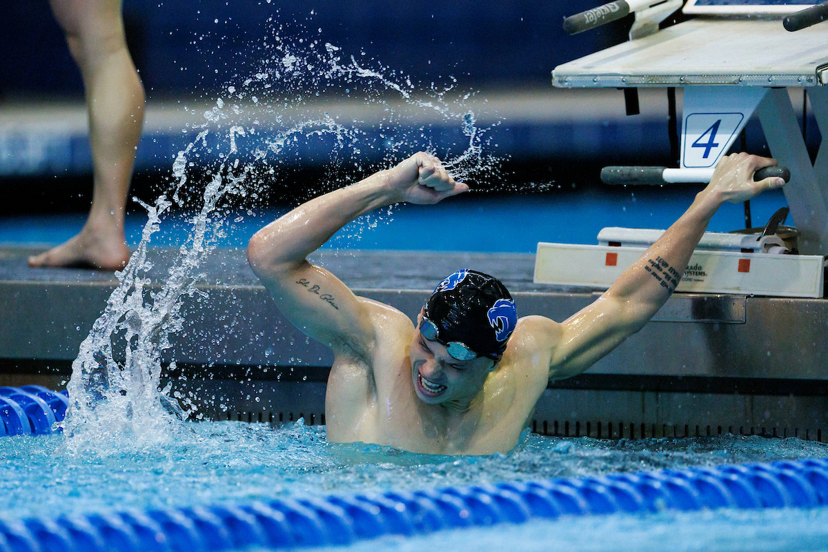 Kentucky-Tennessee Swim & Dive Photo Gallery – UK Athletics