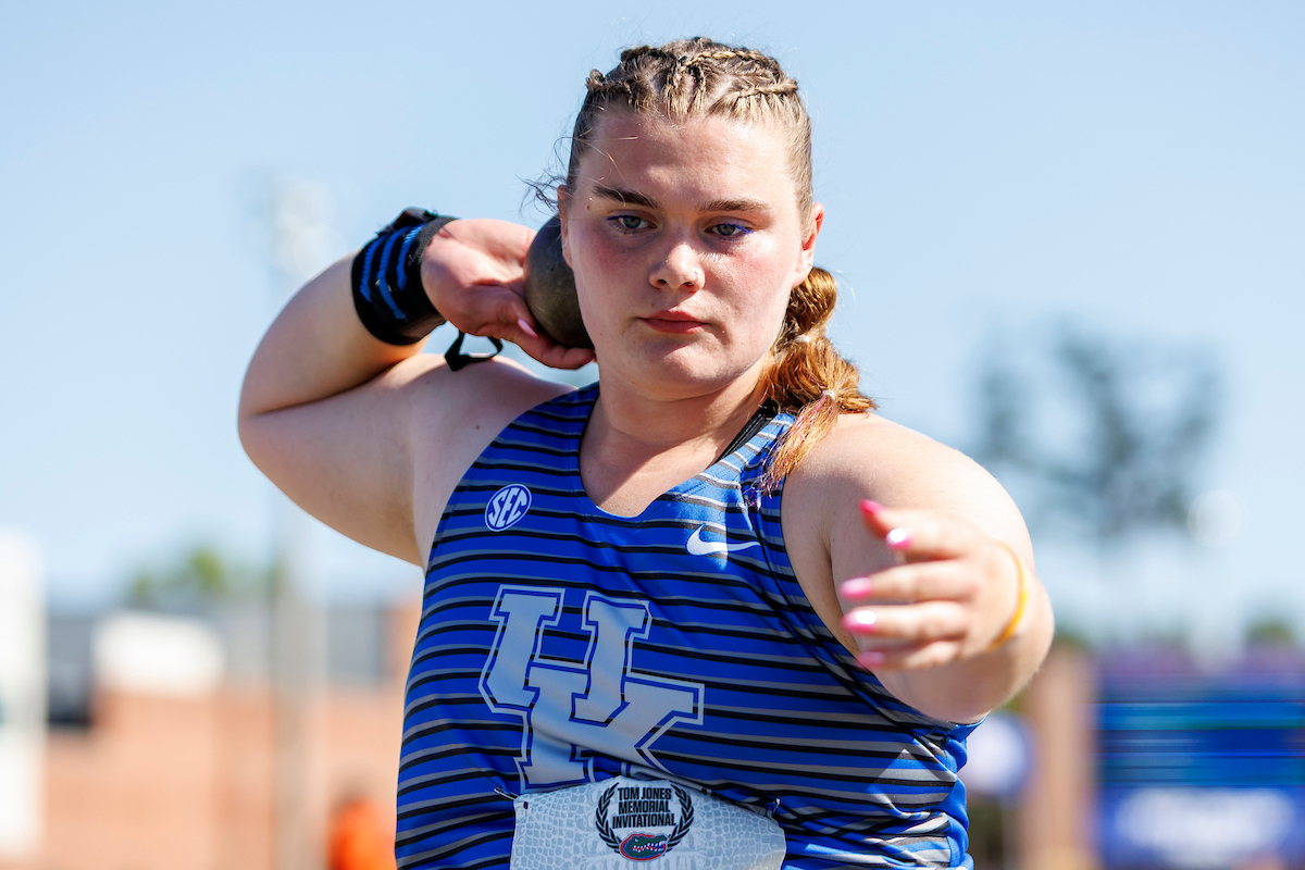 T&F: Tom Jones Invite Day 2 Photo Gallery – UK Athletics