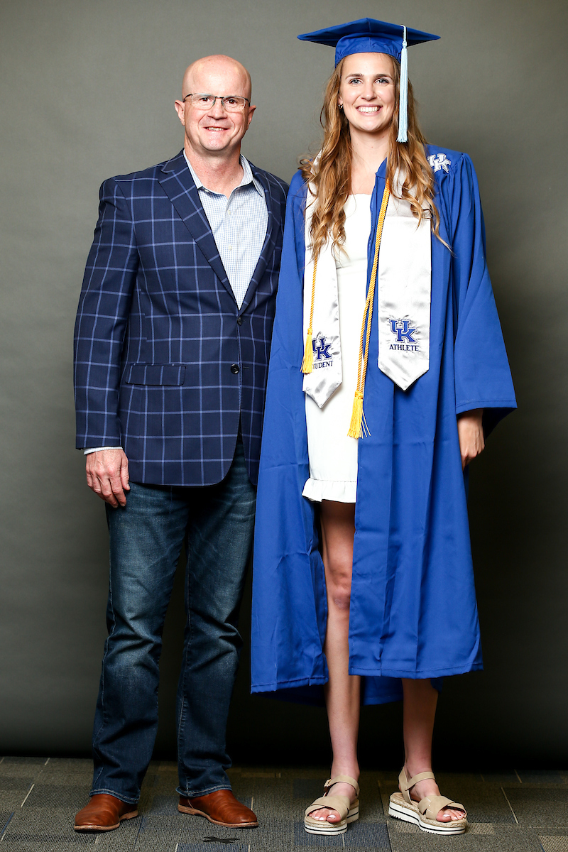 Spring 2021 Graduation Photo Gallery – UK Athletics
