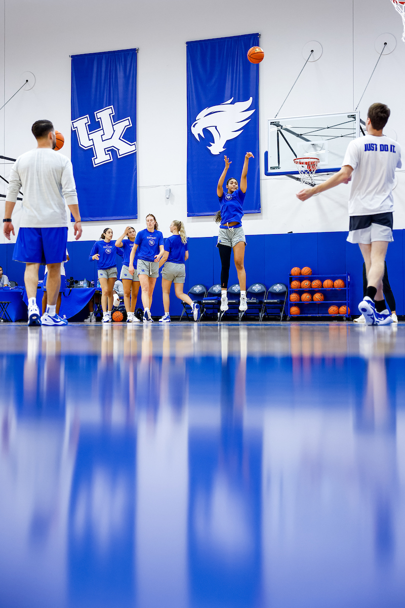Women’s Basketball Practice Photo Gallery – UK Athletics