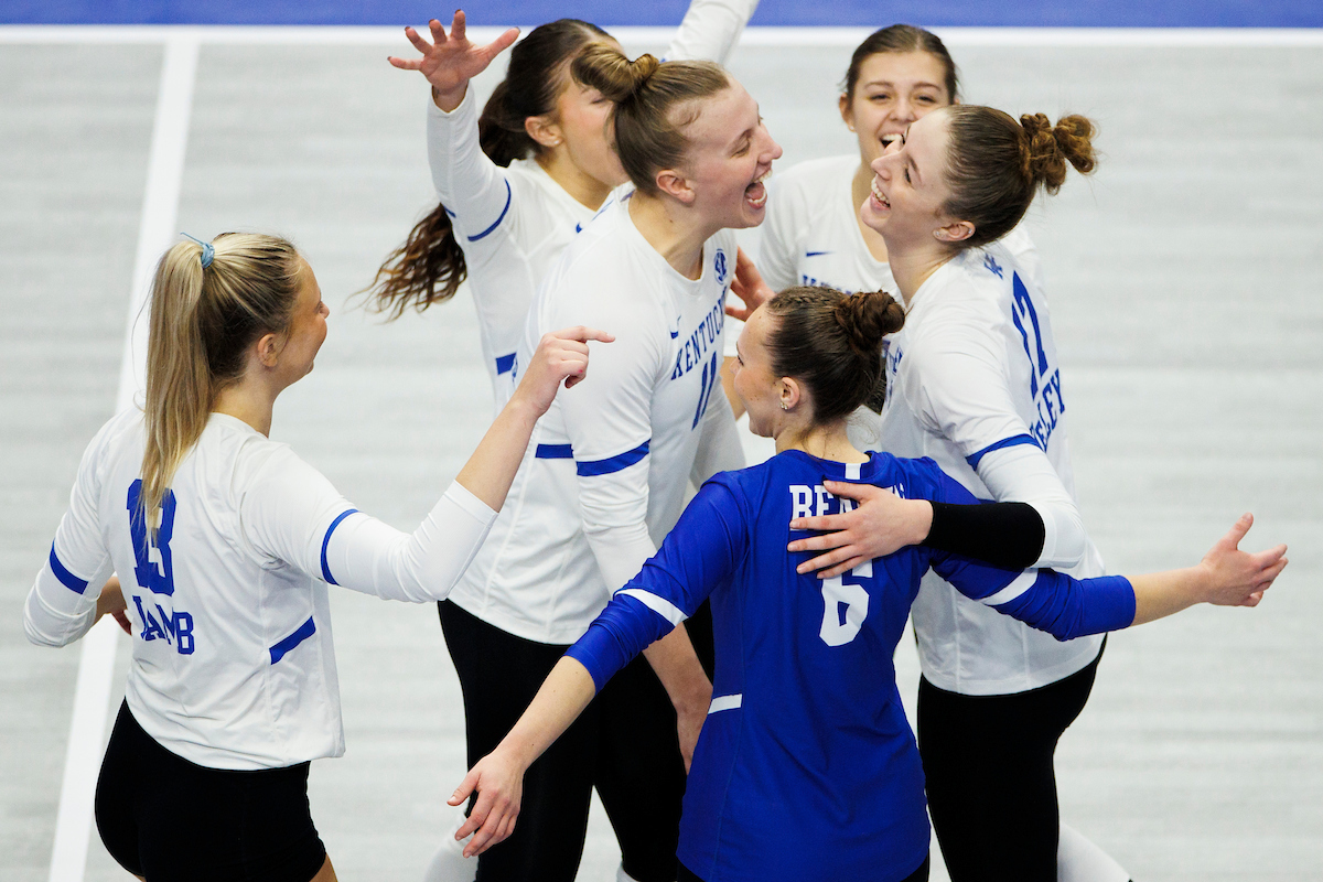 Kentucky-Missouri Volleyball Photo Gallery – UK Athletics